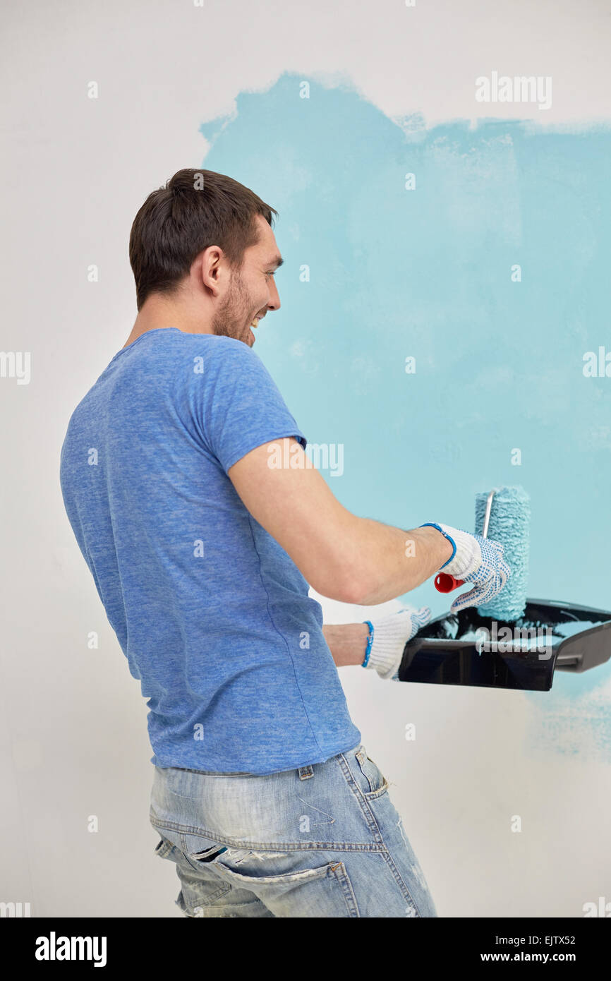Happy at work painting hi-res stock photography and images - Alamy