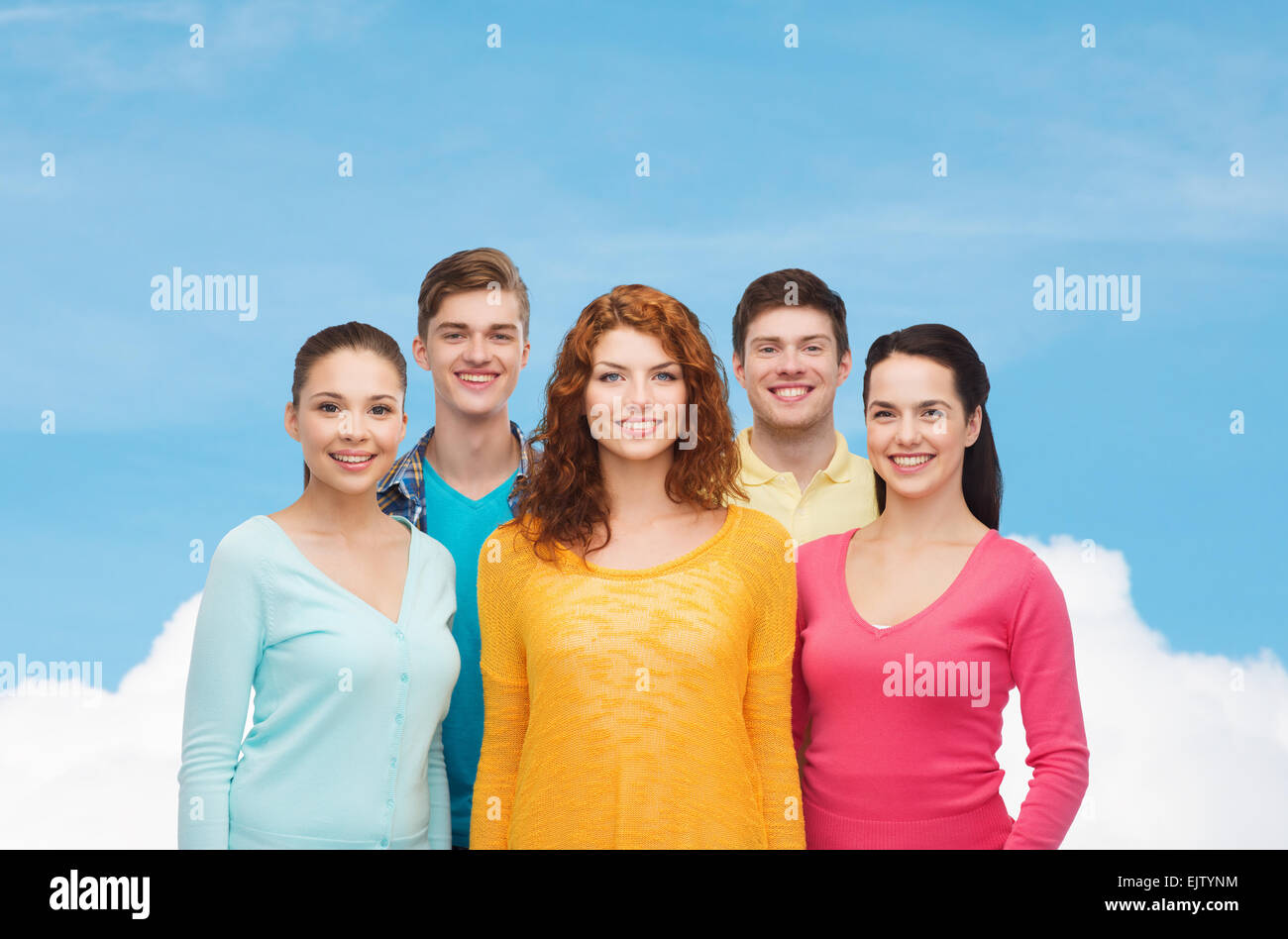 group of smiling teenagers Stock Photo - Alamy