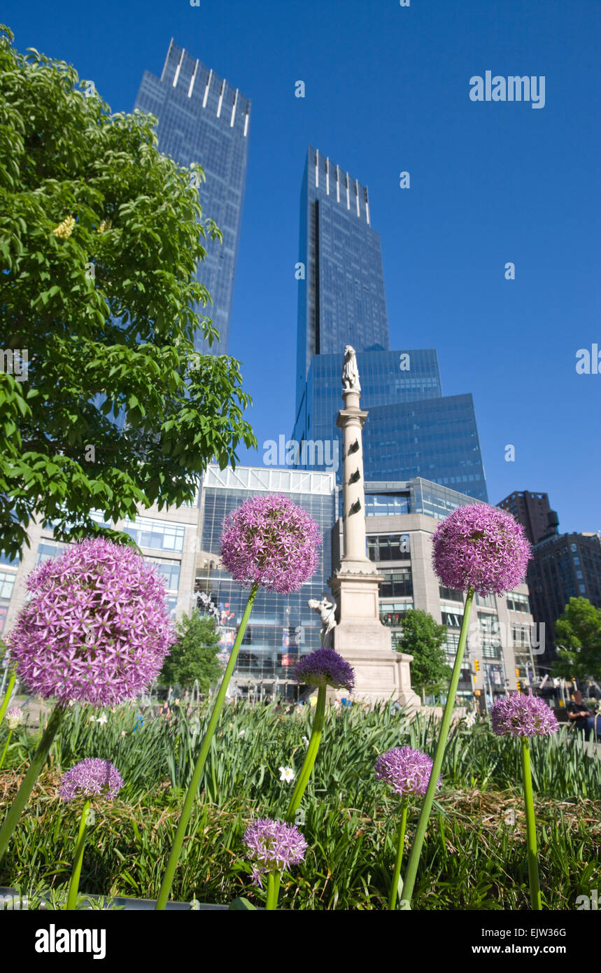 ALLIUM FLOWERS DEUTSCHE BANK CENTER (©SOM 2004) COLUMBUS CIRCLE MIDTOWN ...