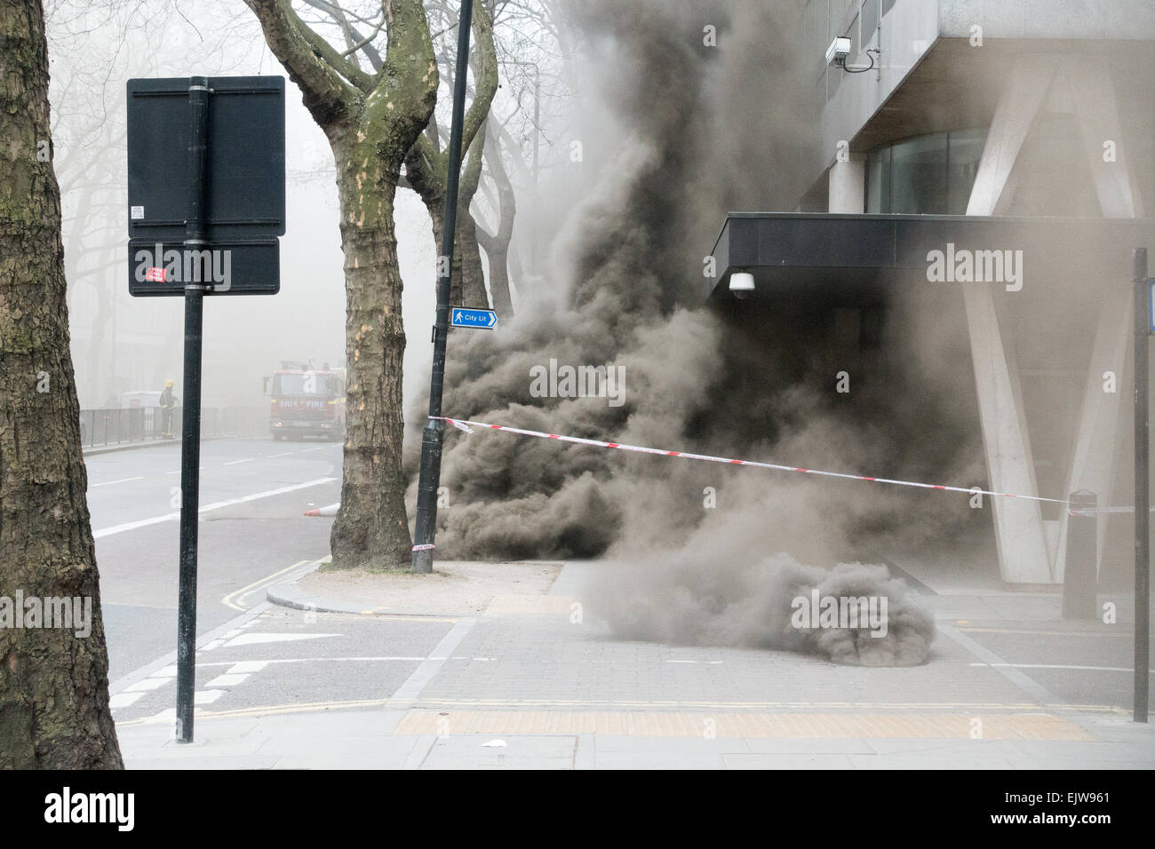 Two zone fire hi-res stock photography and images - Alamy