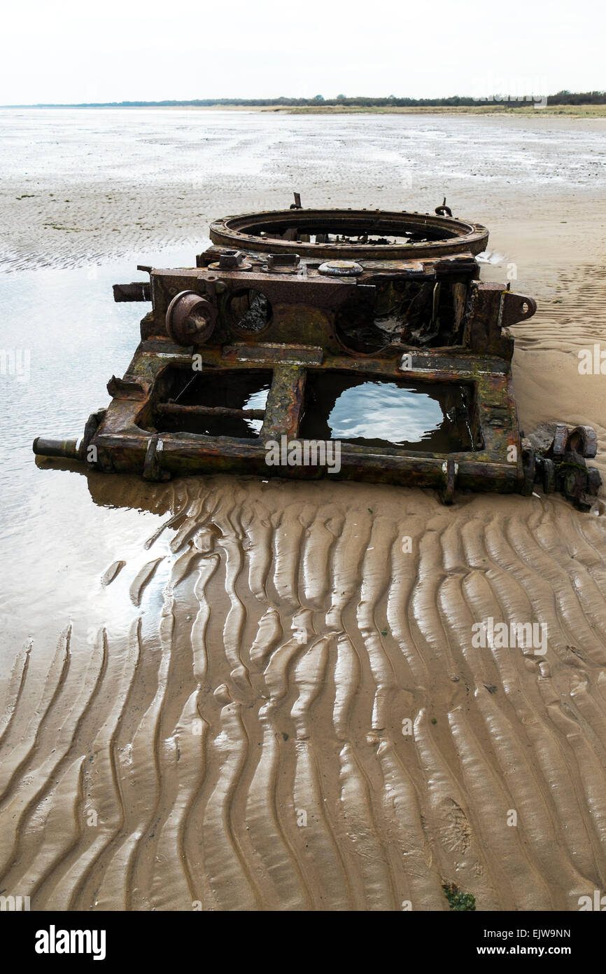 WW2 tank rusting in sand dunes on Lincolnshire coast remains to be used ...