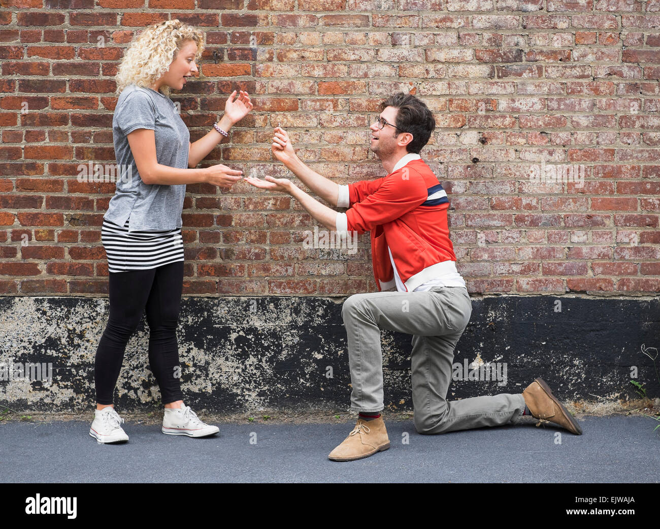 Old man young woman marriage hi-res stock photography and images - Alamy