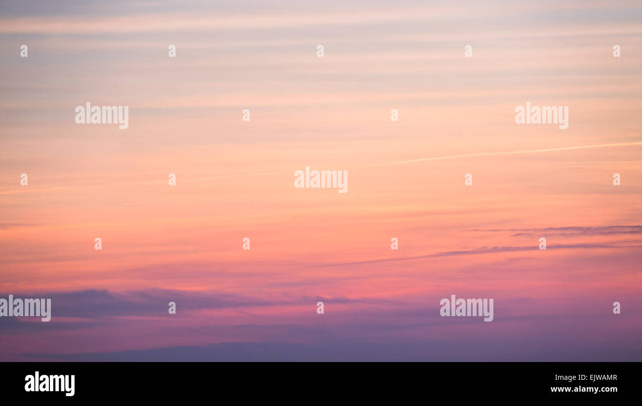 Early sunset sky hi-res stock photography and images - Alamy