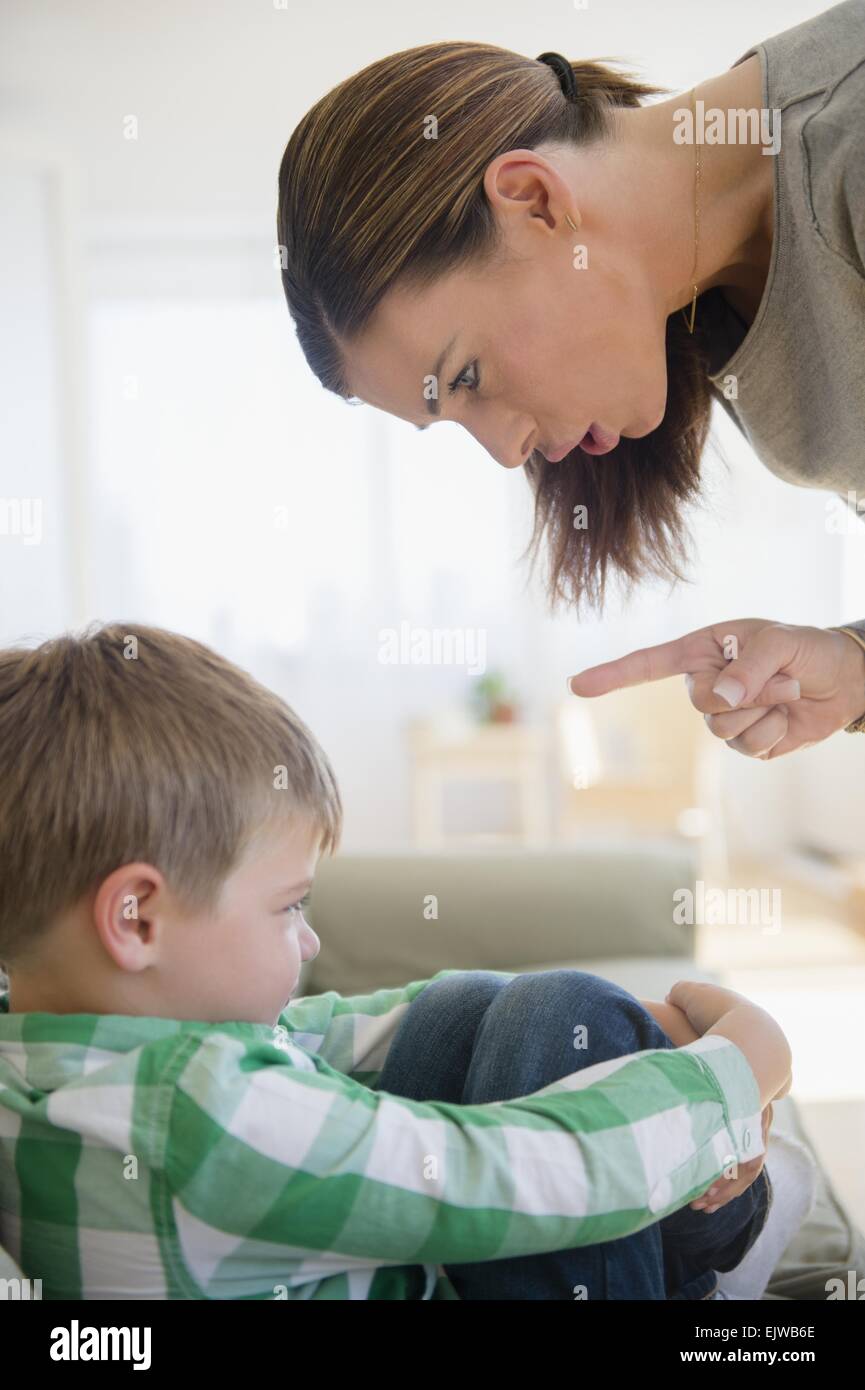 6 adults table hi-res stock photography and images - Alamy