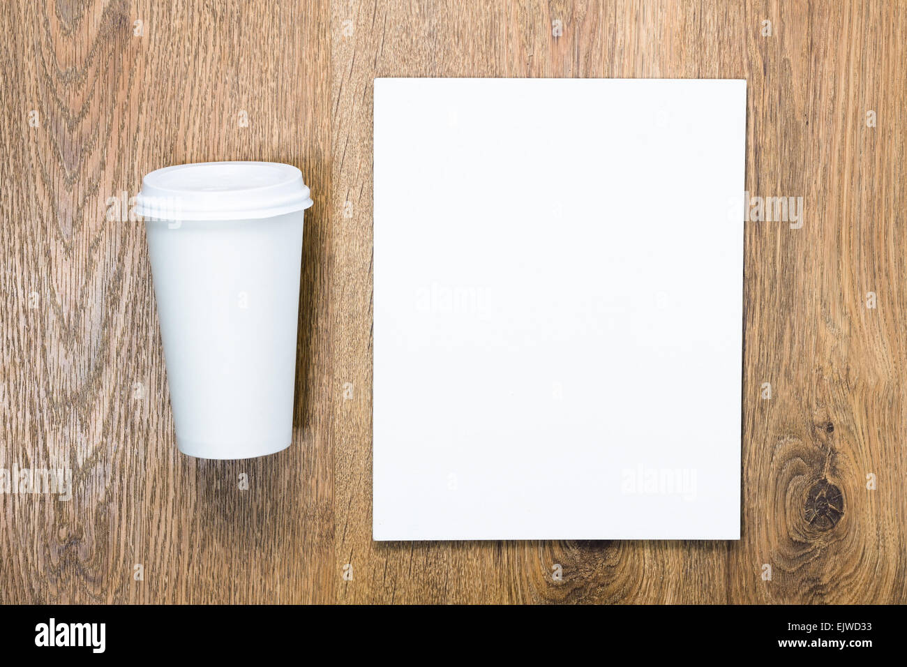 Blank coffee cup Stock Photo - Alamy