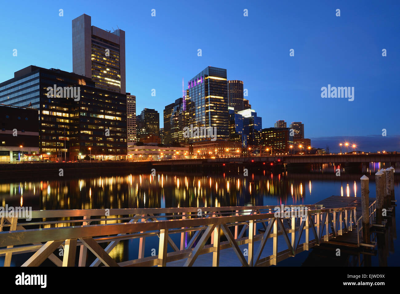 USA, Massachusetts, Boston, Fort Point Channel, Illuminated waterfront ...