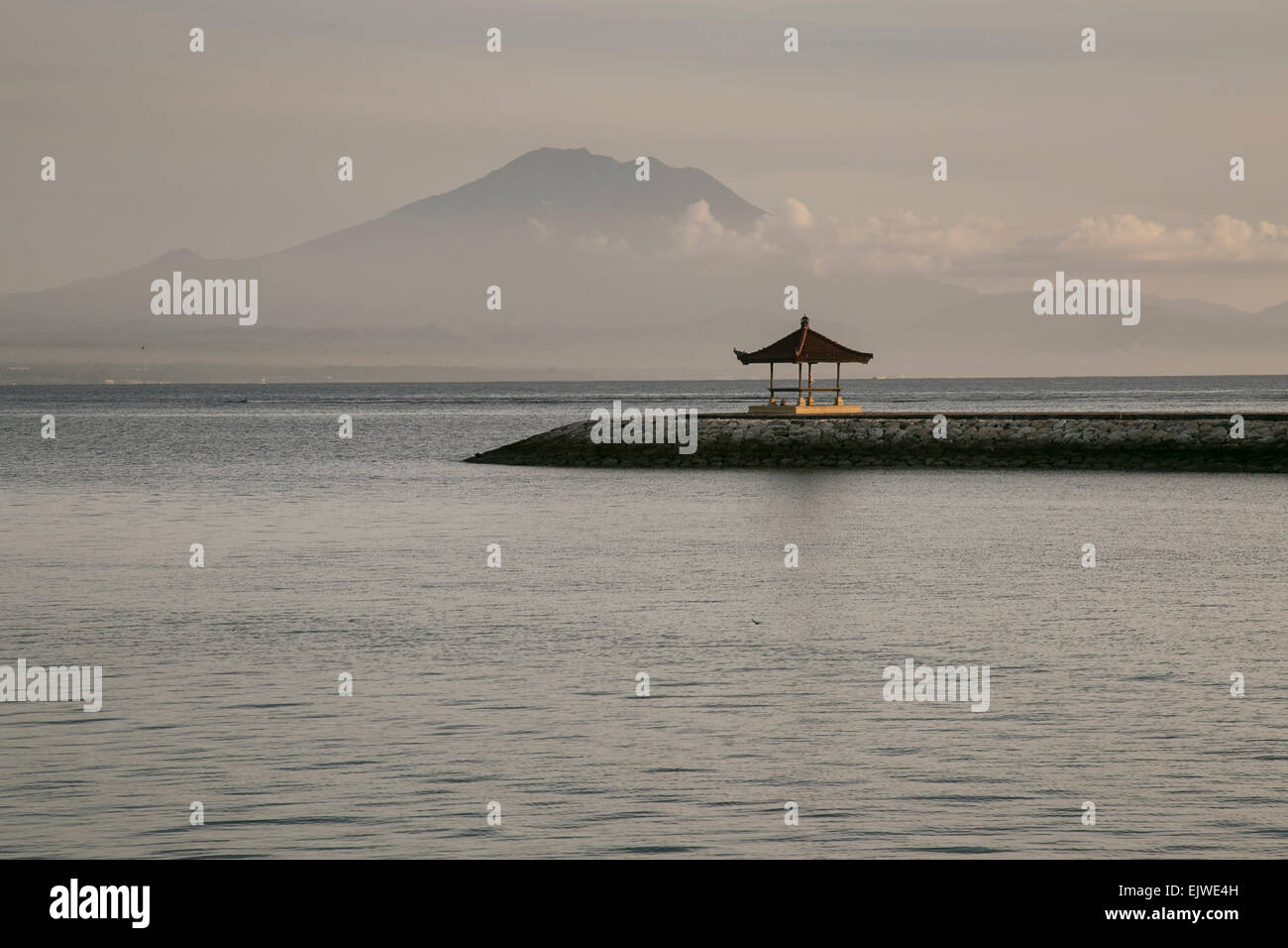 Mount Agung Stock Photos & Mount Agung Stock Images - Alamy