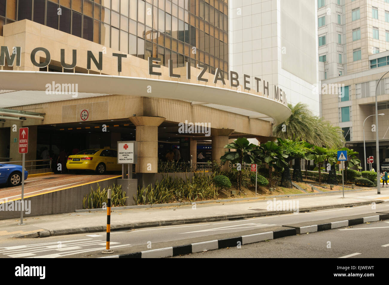 Mount Elizabeth Medical Centre, Singapore Stock Photo - Alamy