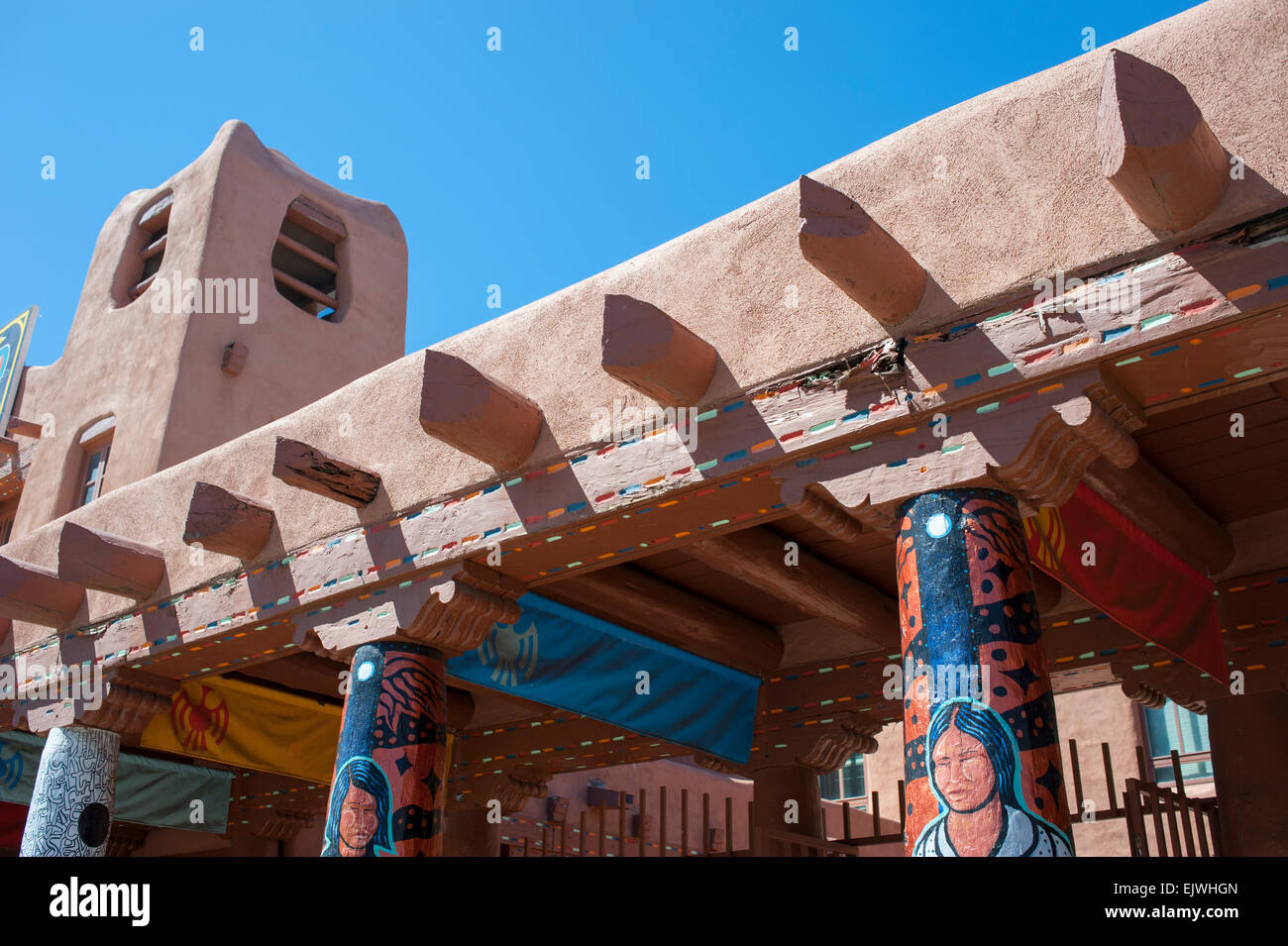 Native american construction hi-res stock photography and images - Alamy