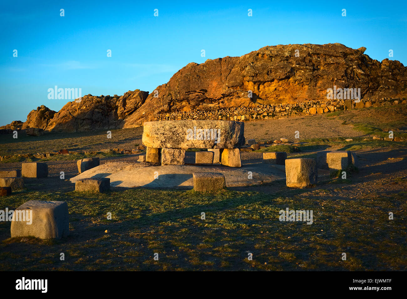 The Ceremonial Table and behind it the Rock of the Puma (Titicaca) on ...