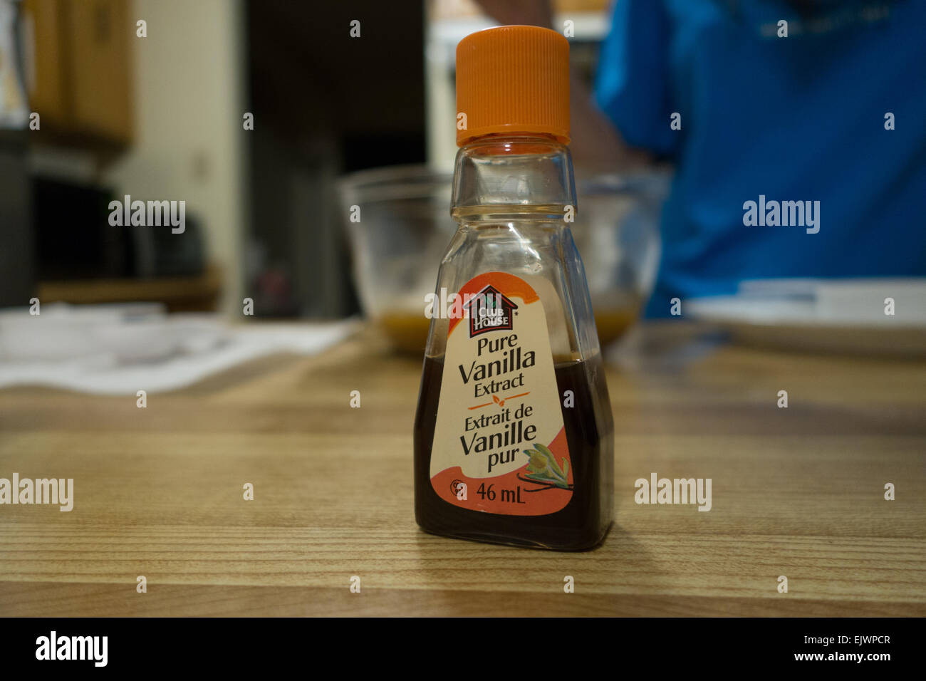 Vanilla Extract Clip Art Measuring