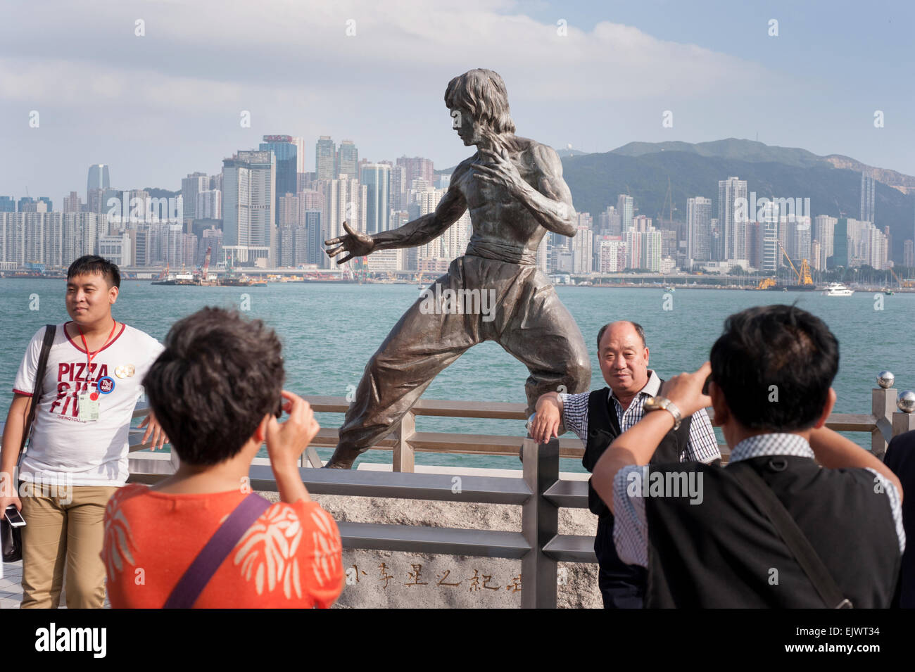 Along Avenue of the Stars the statues make great photo opportunities ...