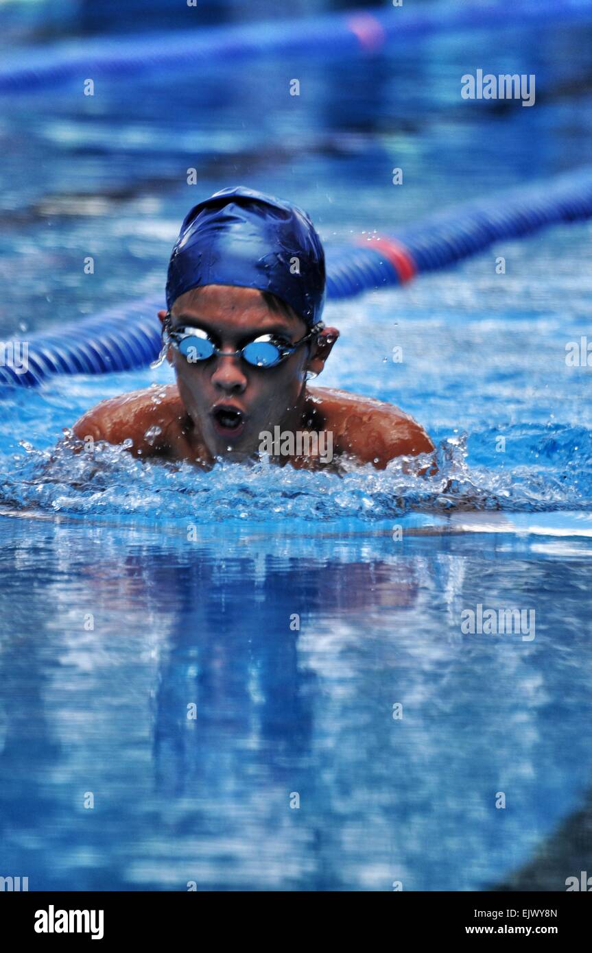 Swimming pool action stroke splash breathing hi-res stock photography ...