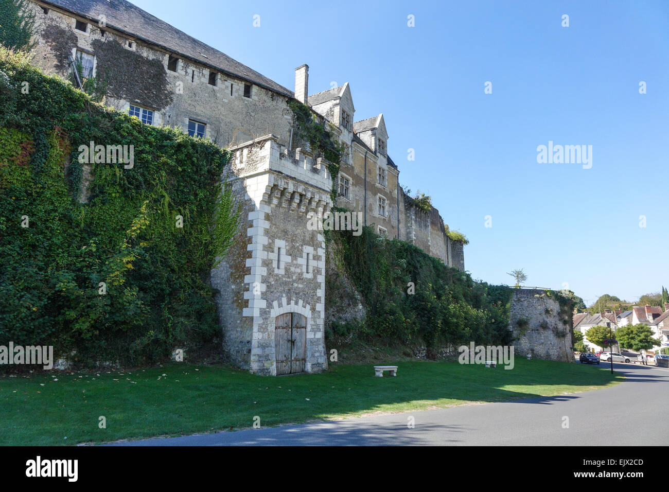 Montresor castle hi-res stock photography and images - Alamy