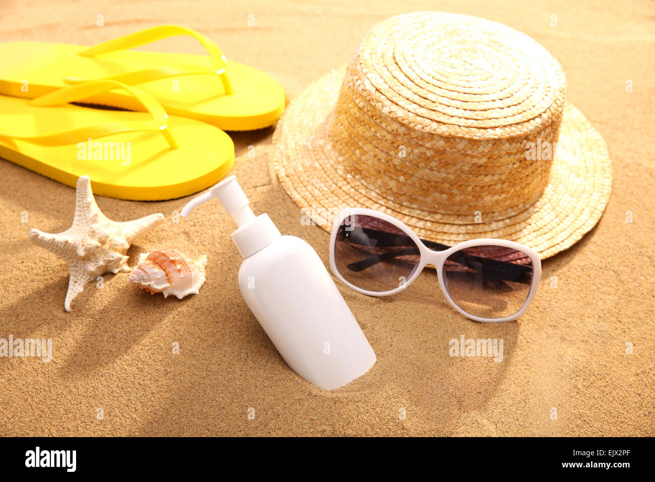 Personal items hi-res stock photography and images - Alamy