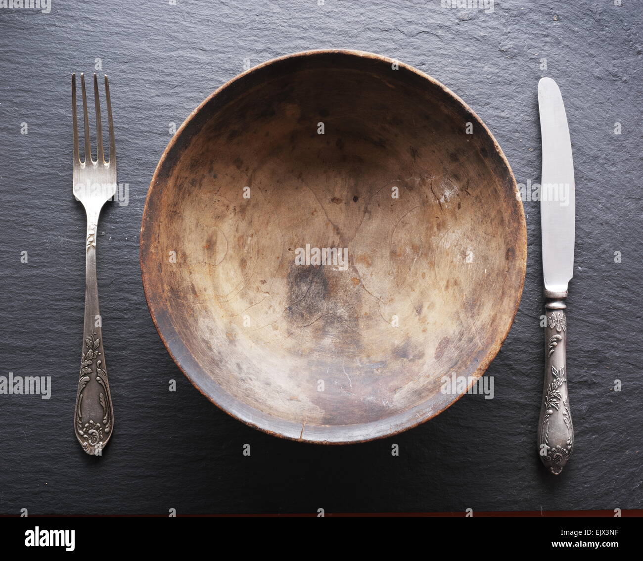 Wooden plate hi-res stock photography and images - Alamy