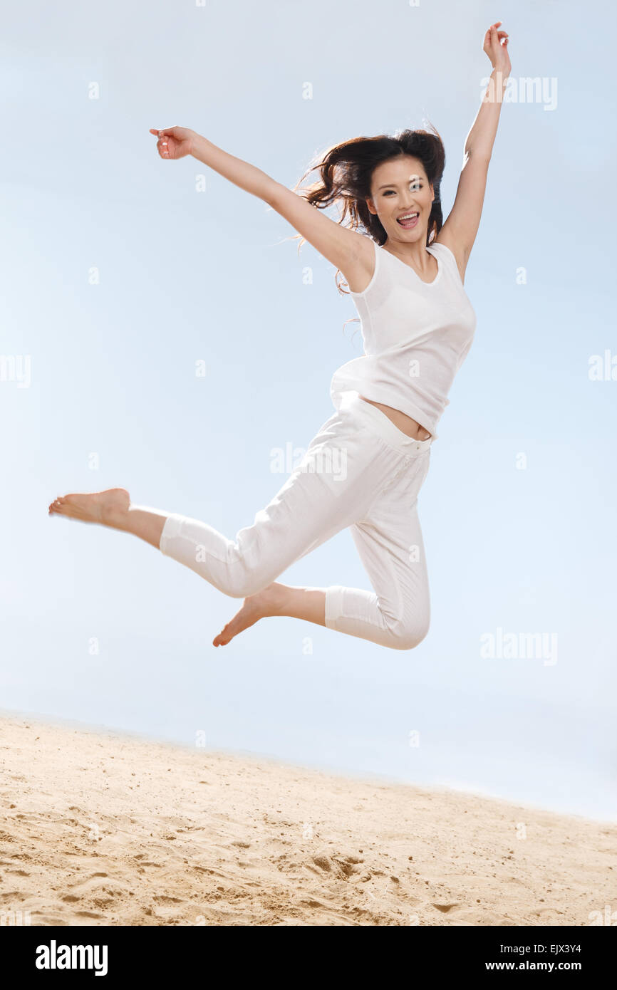 Long jump length hi-res stock photography and images - Alamy