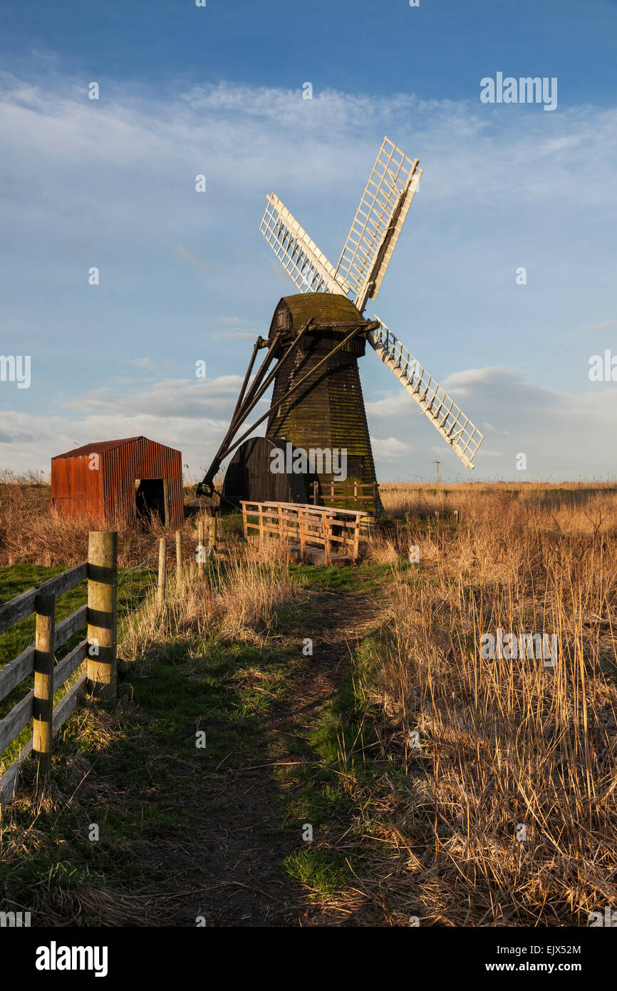 Herringfleet Wind Pump Stock Photo - Alamy