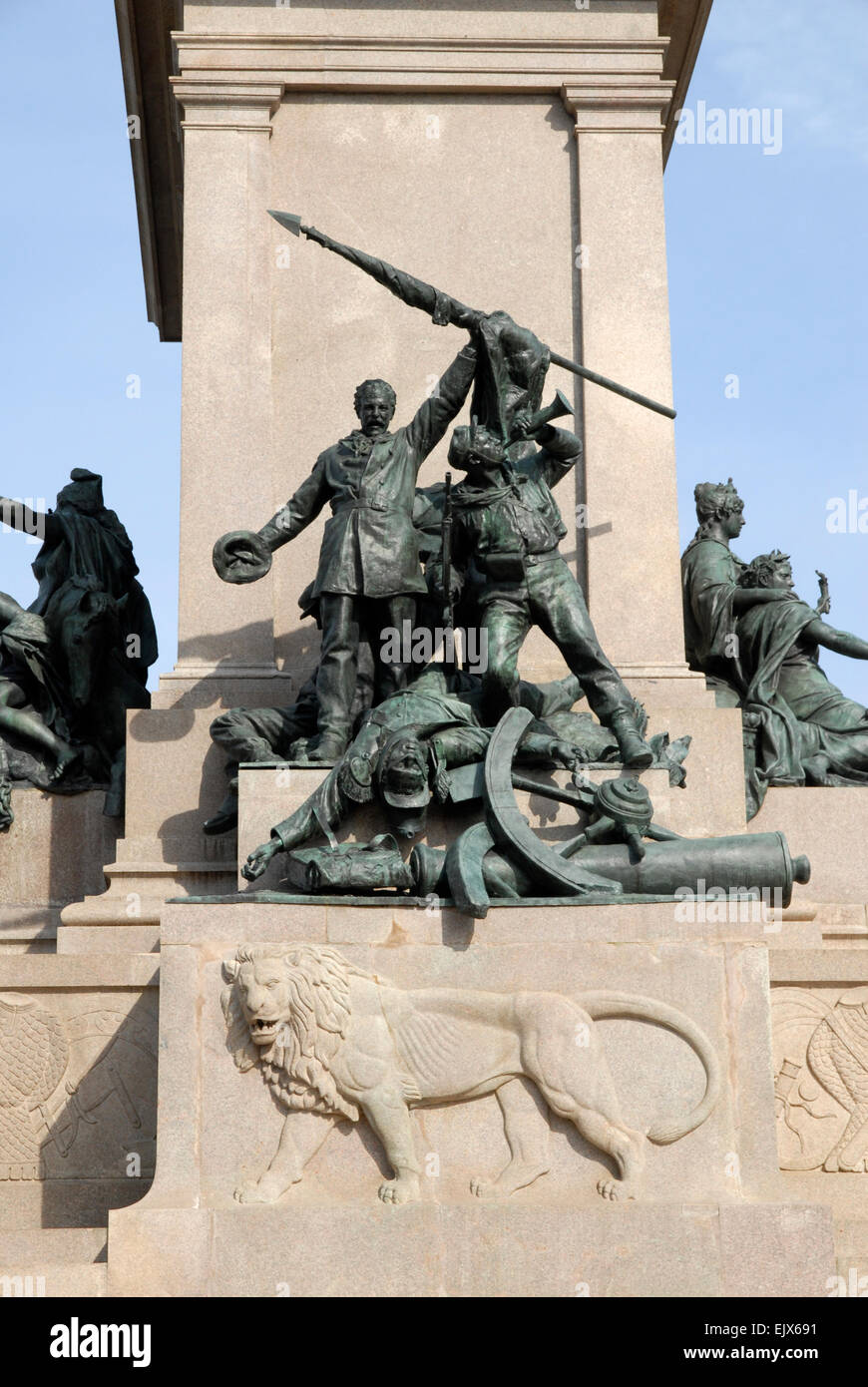 Statues on the monument to Giuseppe Garibaldi on the Janiculum hill ...