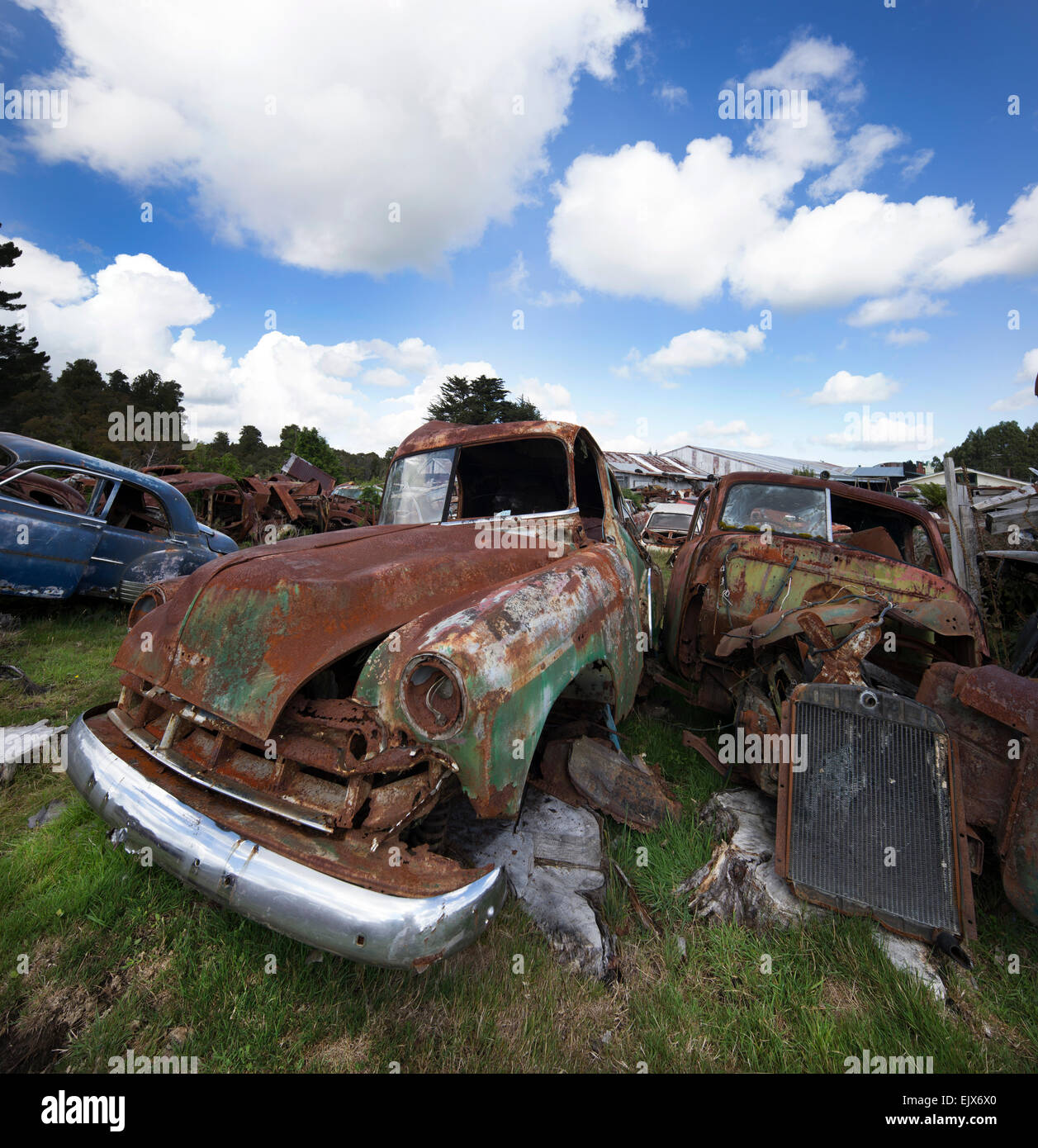 Car wreckers new zealand hi-res stock photography and images - Alamy