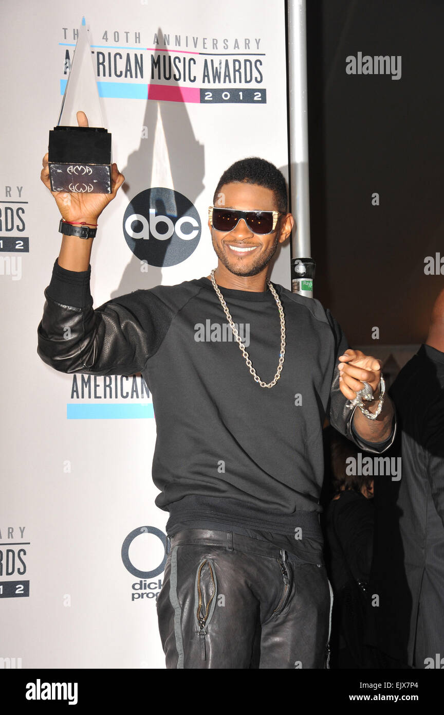 LOS ANGELES, CA - NOVEMBER 18, 2012: Usher at the 40th Anniversary ...