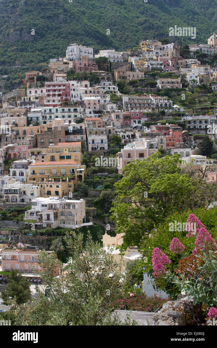 Italian hillside hi-res stock photography and images - Alamy