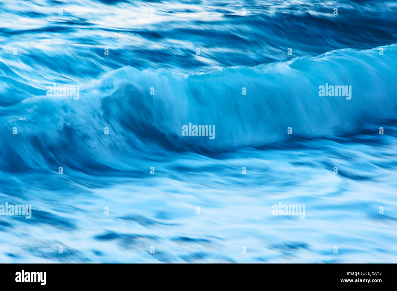 Close-up of ocean wave Stock Photo - Alamy