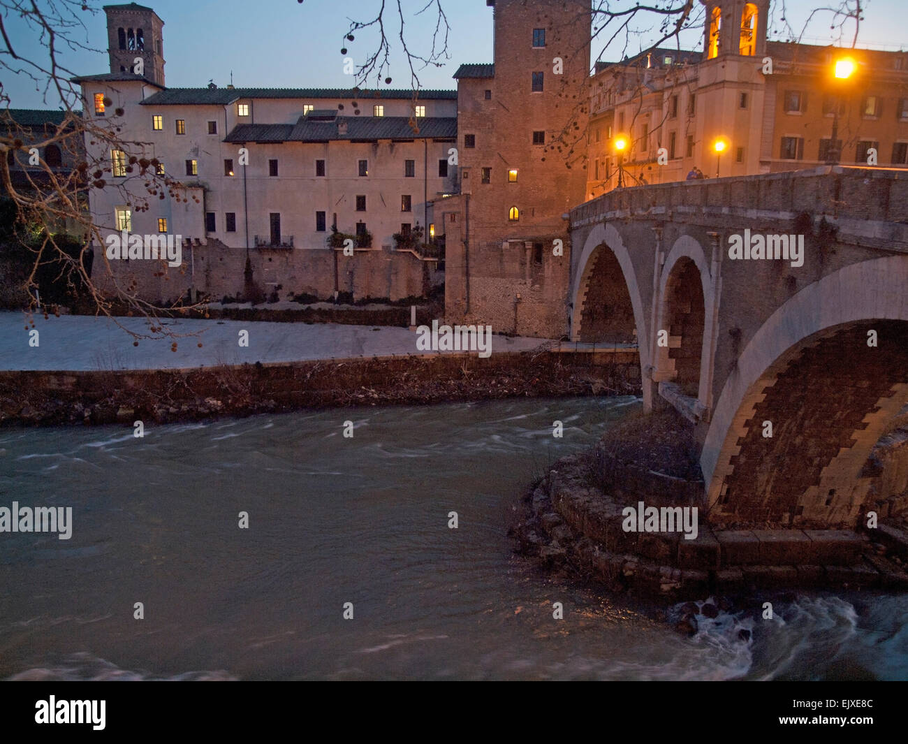 Ponte dei quattro capi hi-res stock photography and images - Alamy