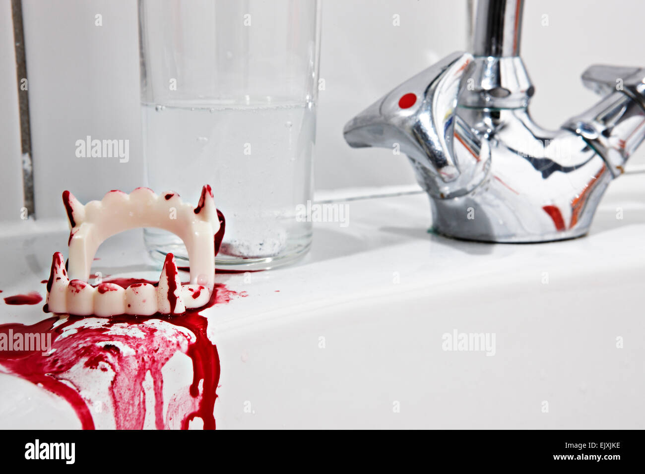 Bloody bathroom sink hi-res stock photography and images - Alamy