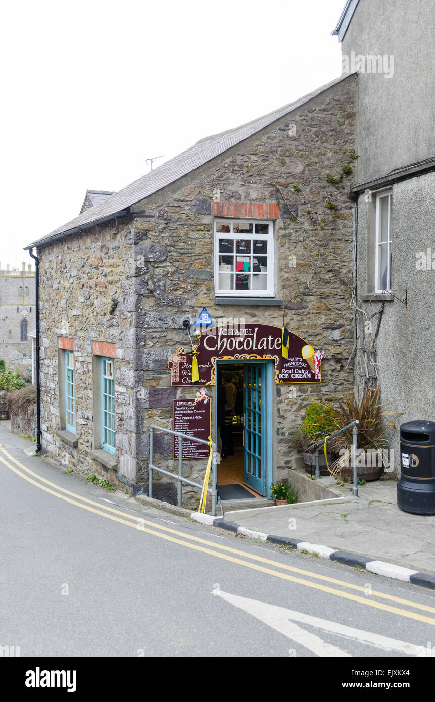 Chapel Chocolate and Ice Cream shop in the Welsh city of St Davids ...