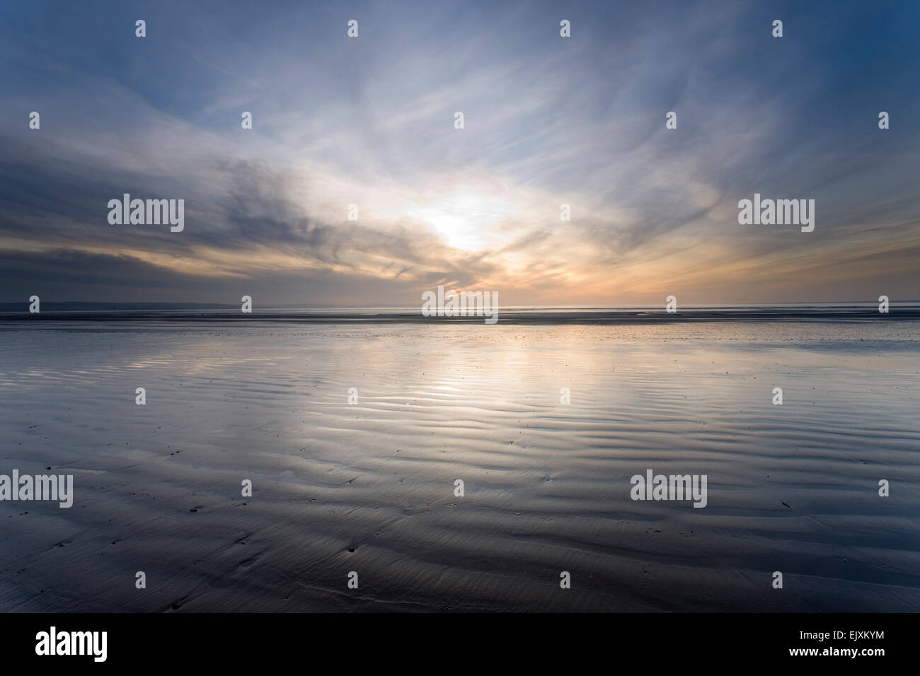 Sunset on Berrow Beach Stock Photo - Alamy