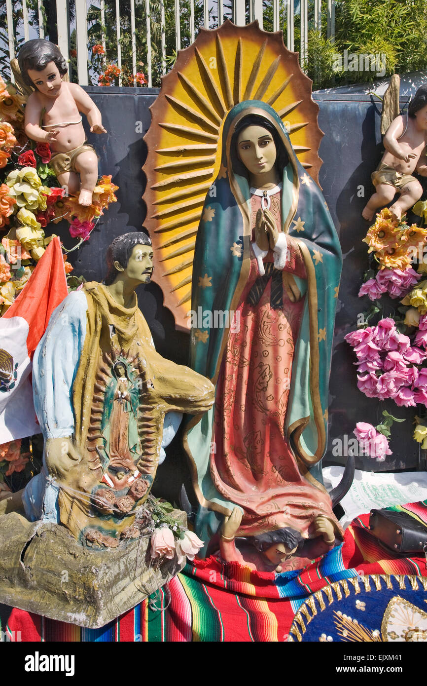 One of many shrines setup to honor the Virgin of Guadalupe and Juan ...