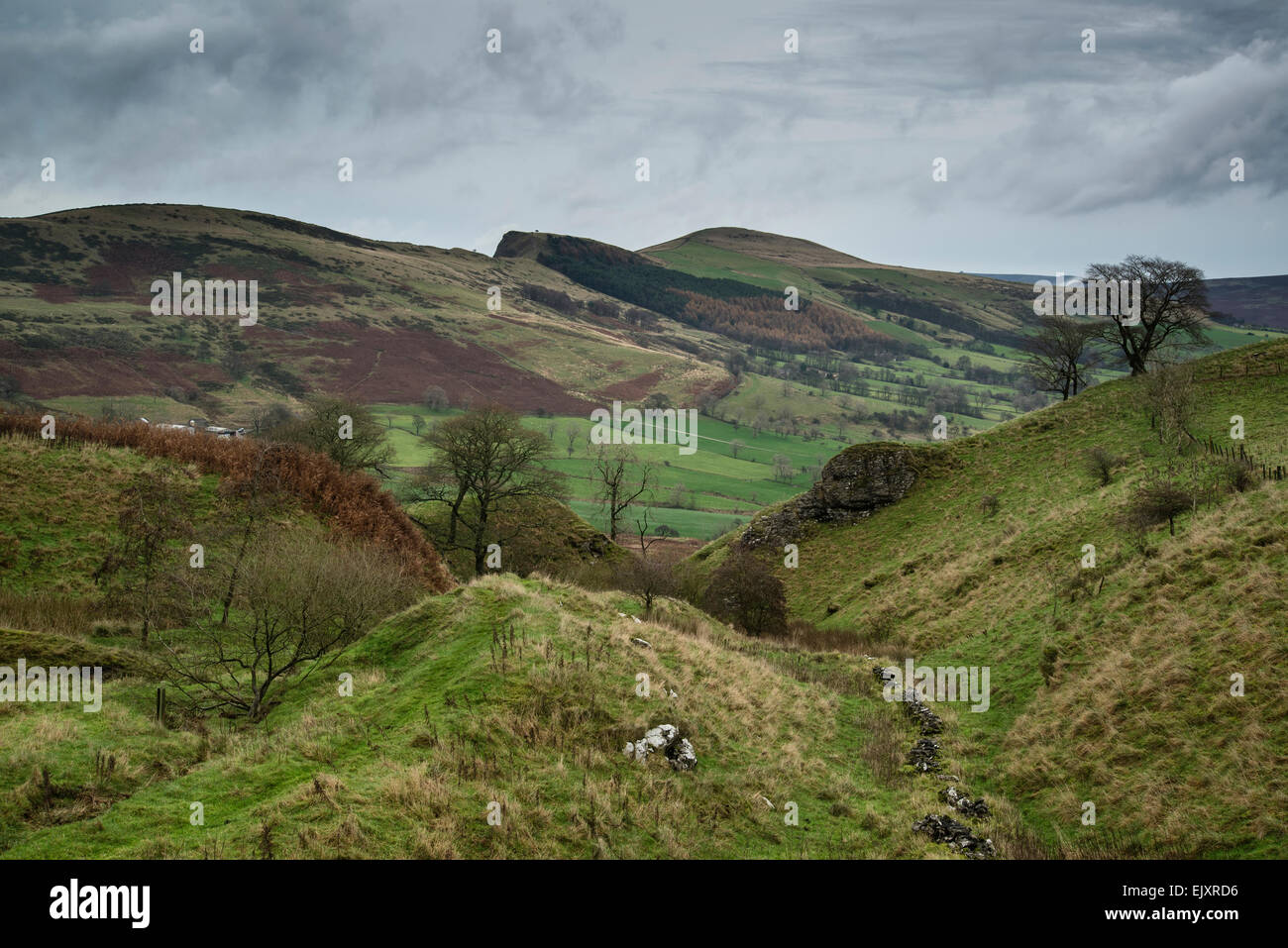Autumn Fall landscape of Derwent Valley in Peak District UK Stock Photo ...
