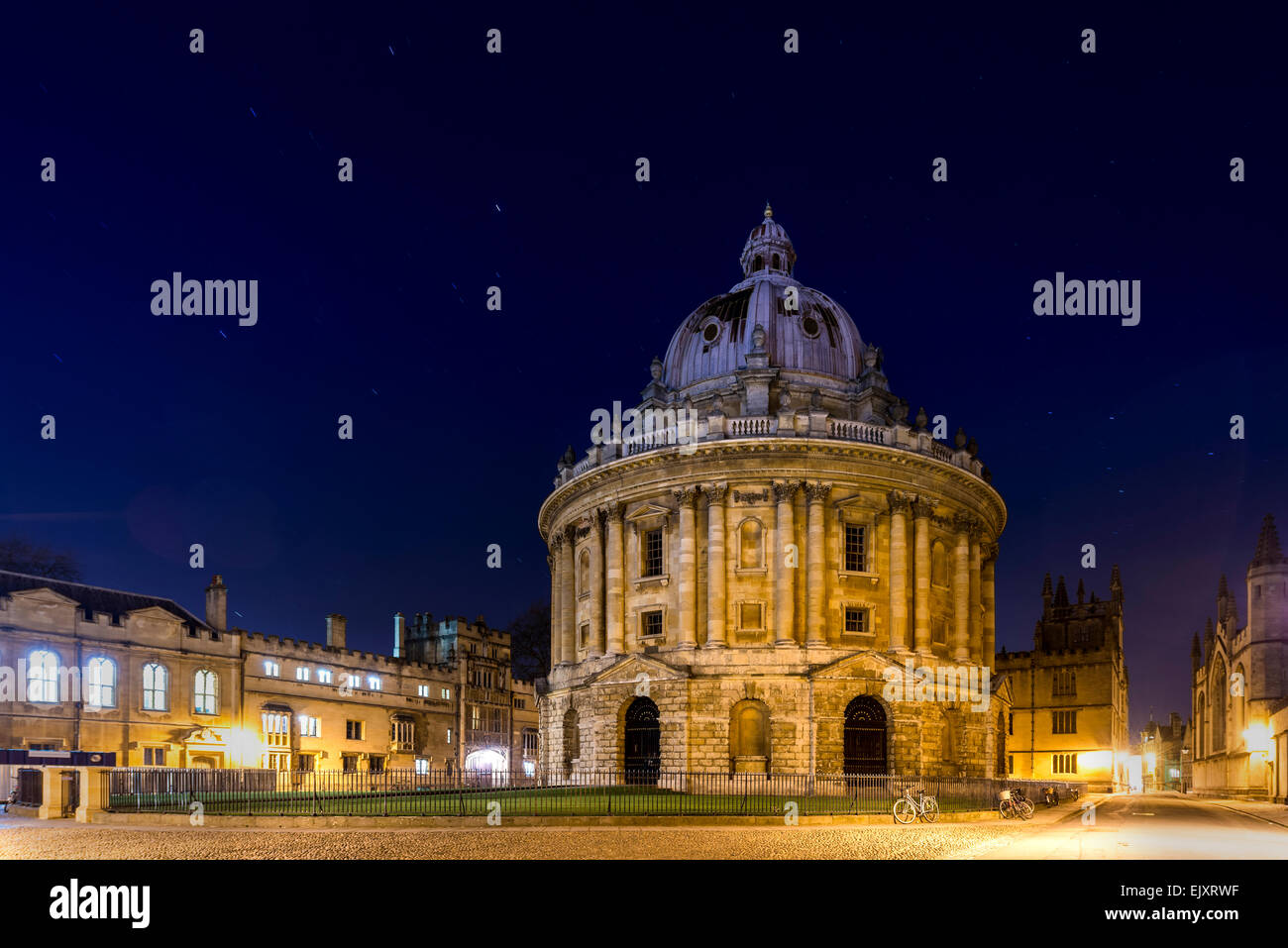 Oxford night bodleian library hi-res stock photography and images - Alamy