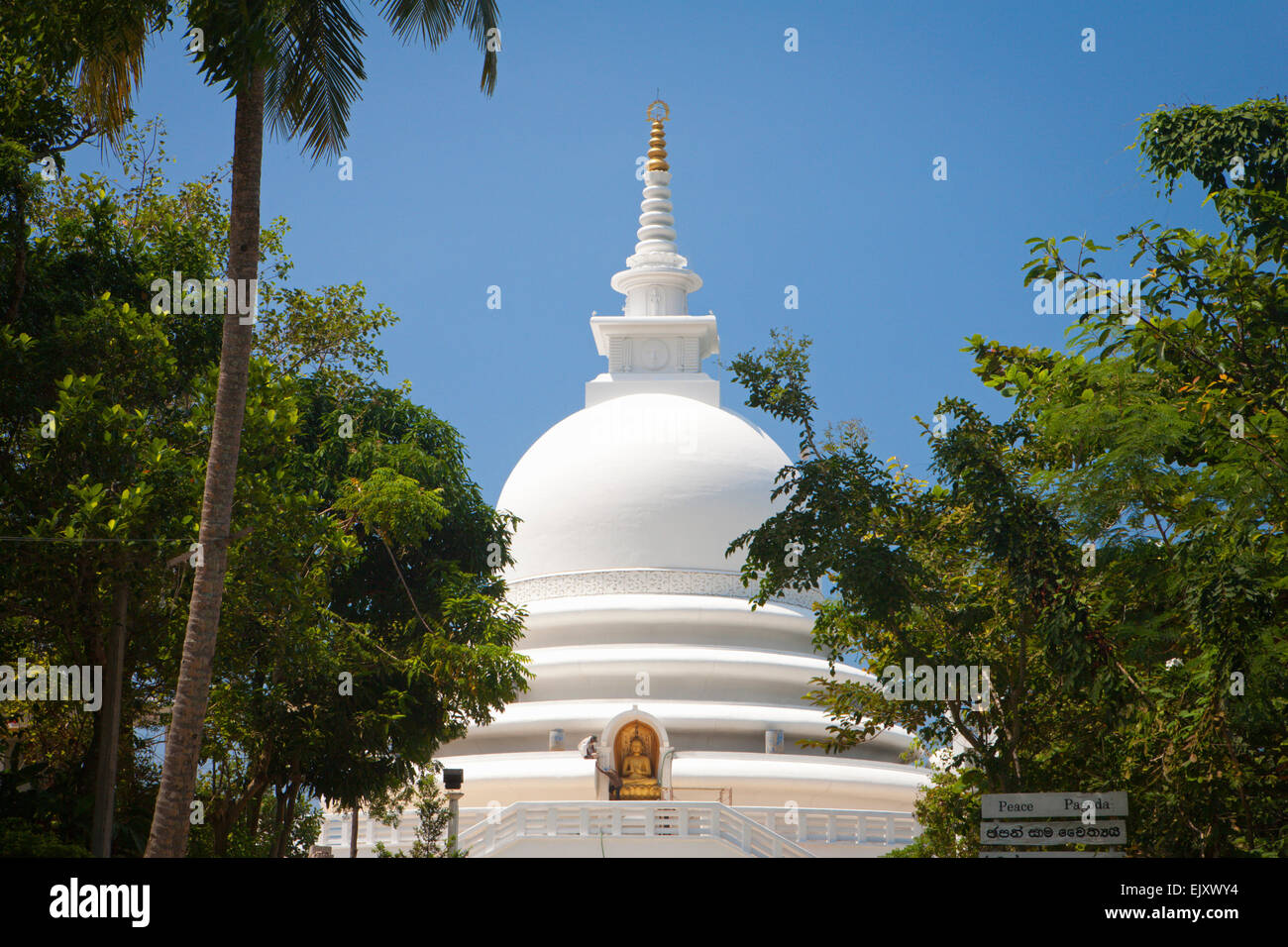 Rumassala Peace Pagoda High Resolution Stock Photography and Images - Alamy