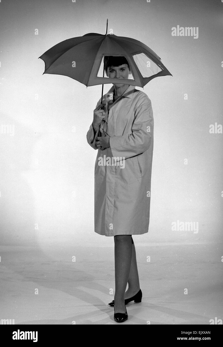 Reveille Fashion Feature Reveille Model Ann Cave seen here modelling ...