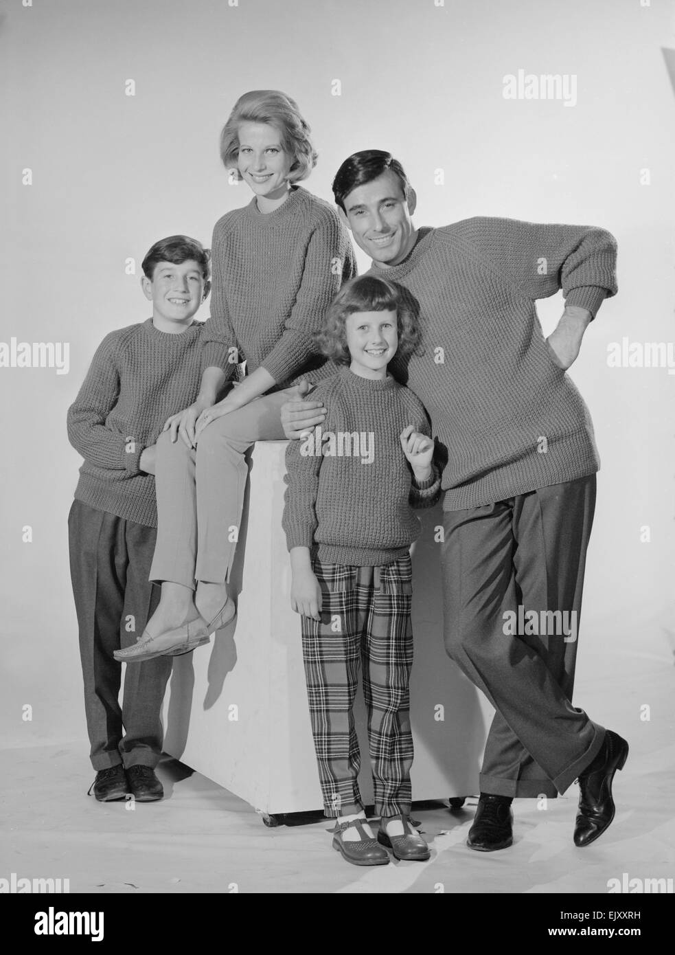 1950s models hi-res stock photography and images - Alamy