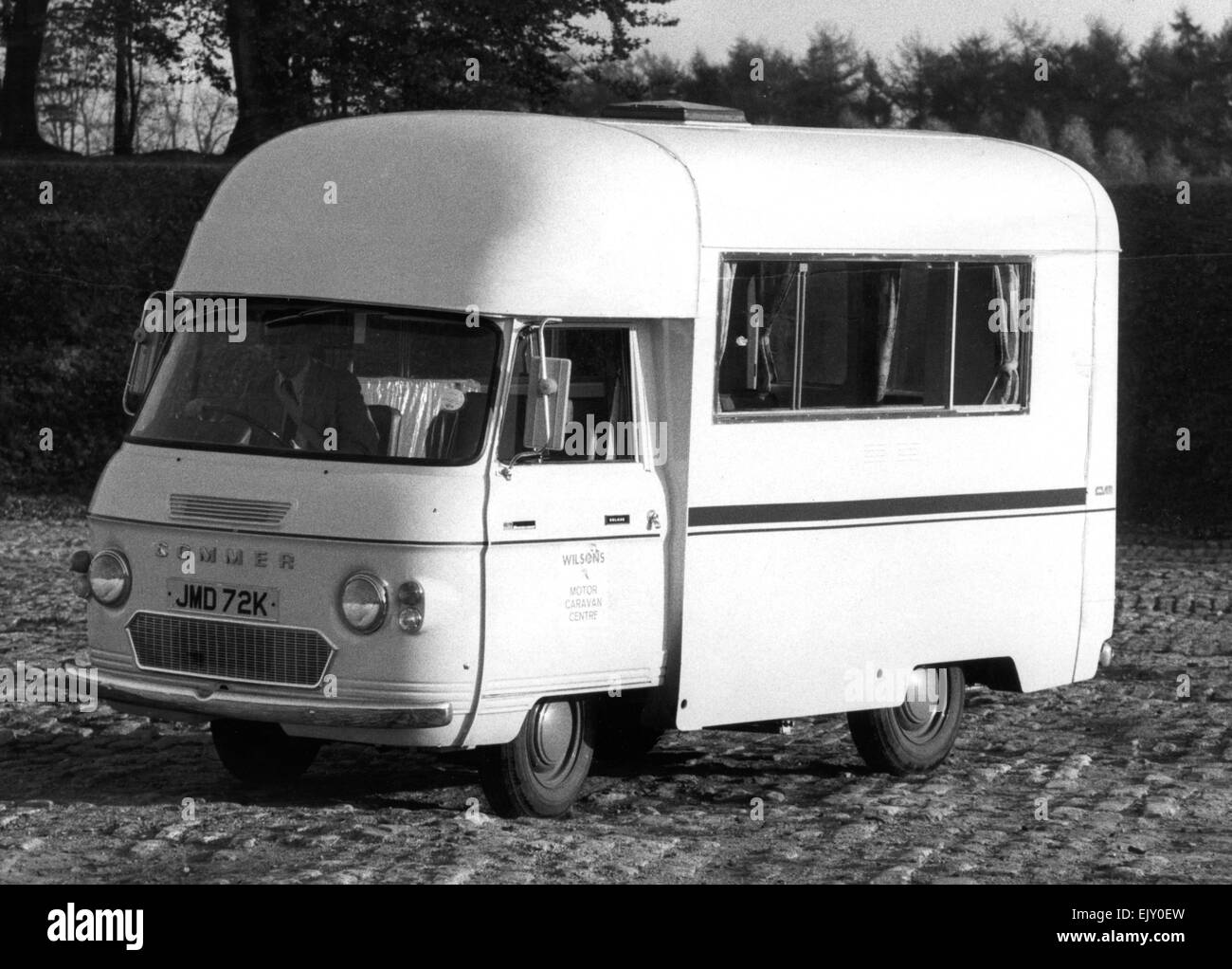 Commer hi-res stock photography and images - Alamy