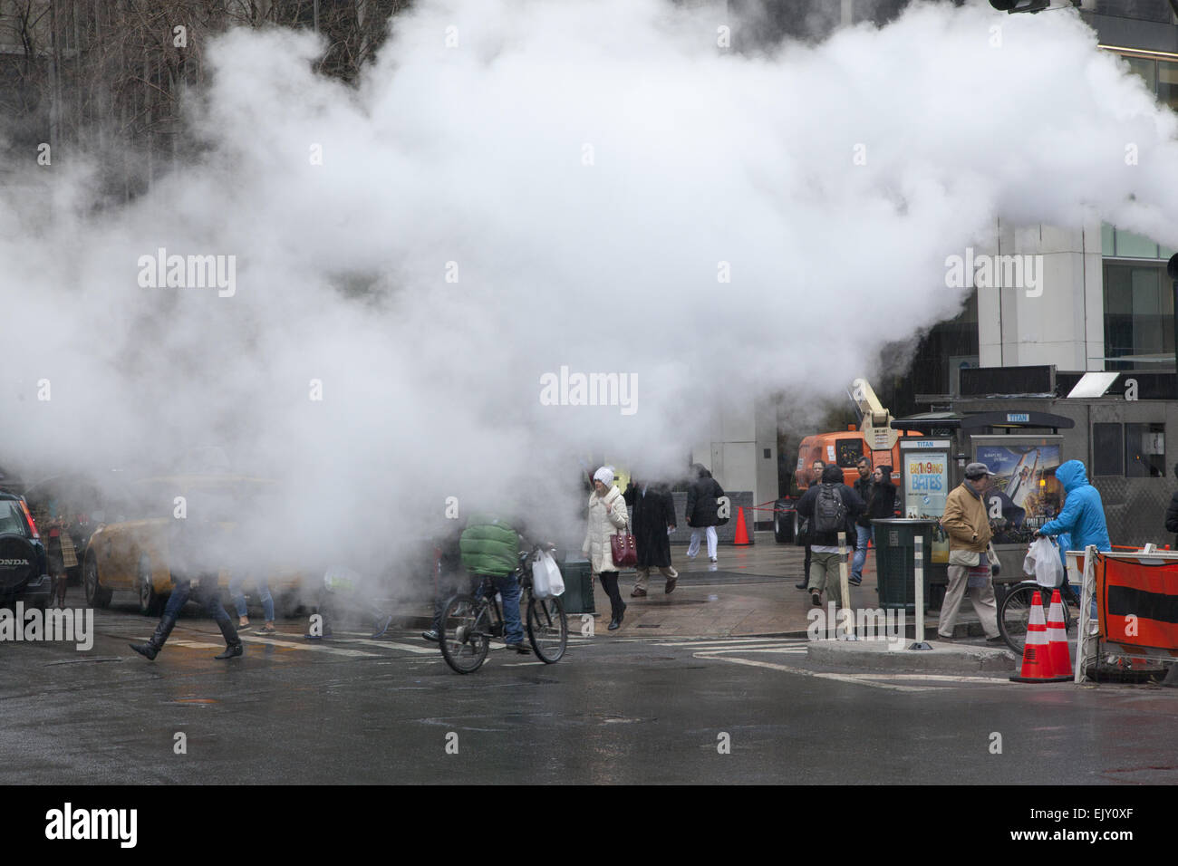 Rain from sky steam hi-res stock photography and images - Alamy