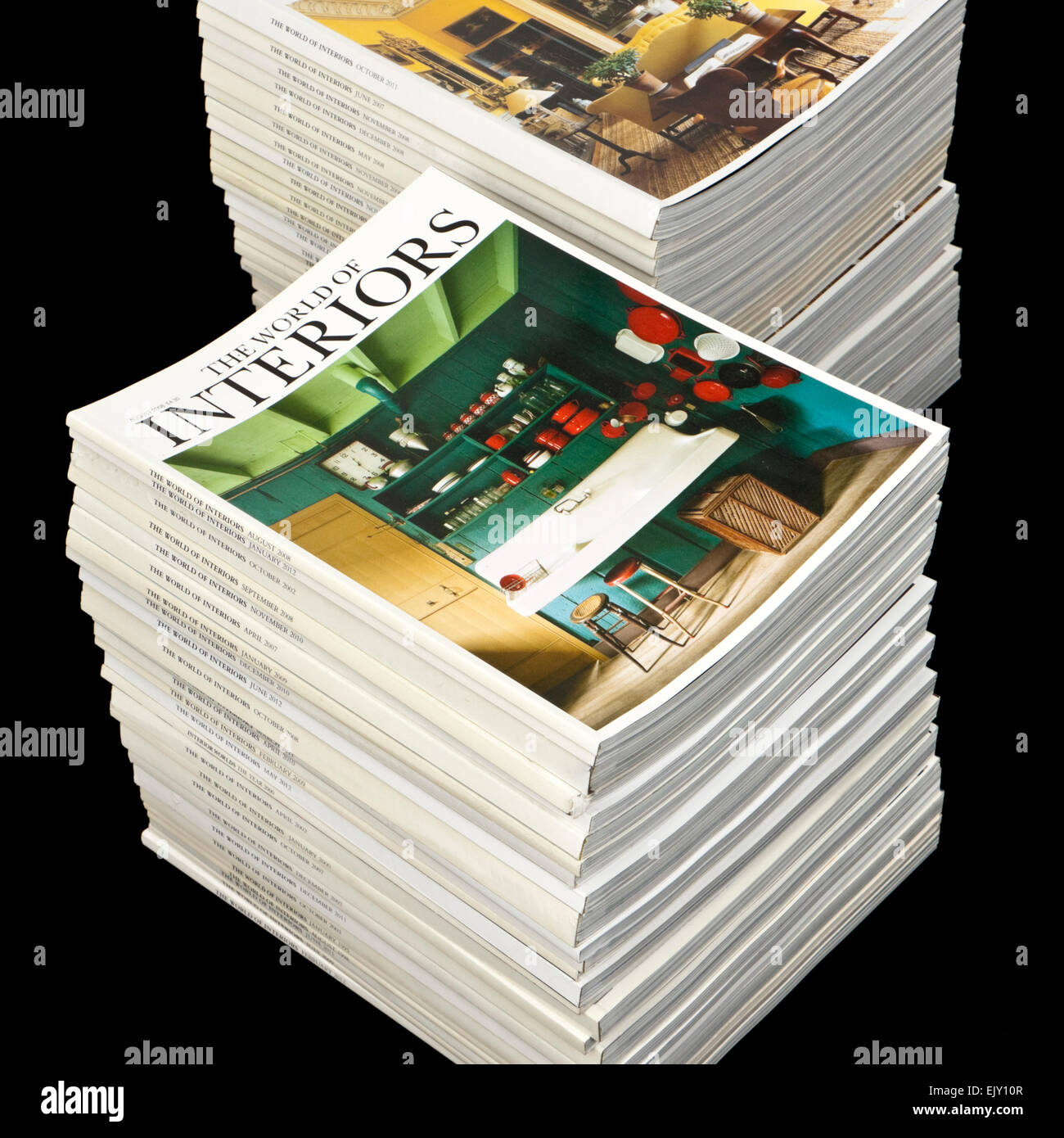 Collection of "The World of Interiors" interior design magazines Stock ...