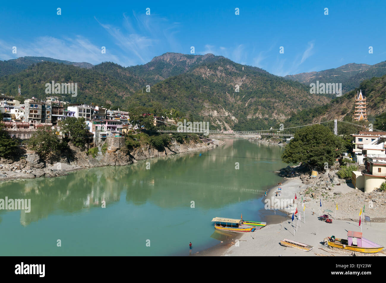 Laxman Jhula bridge over Ganges river. Rishikesh Stock Photo - Alamy
