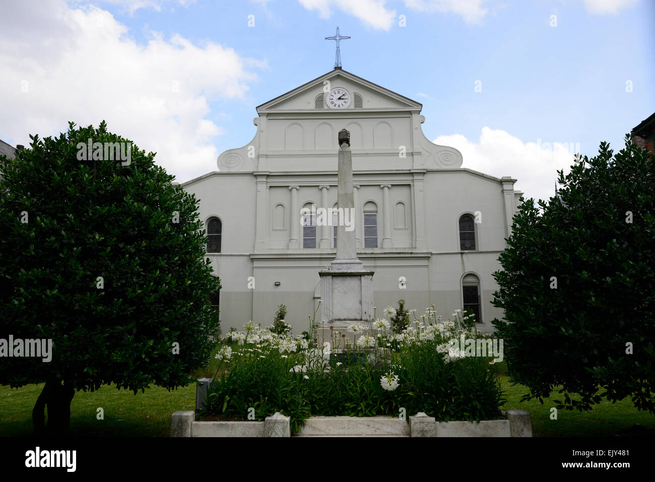 St louis cathedral, jackson square hi-res stock photography and images ...