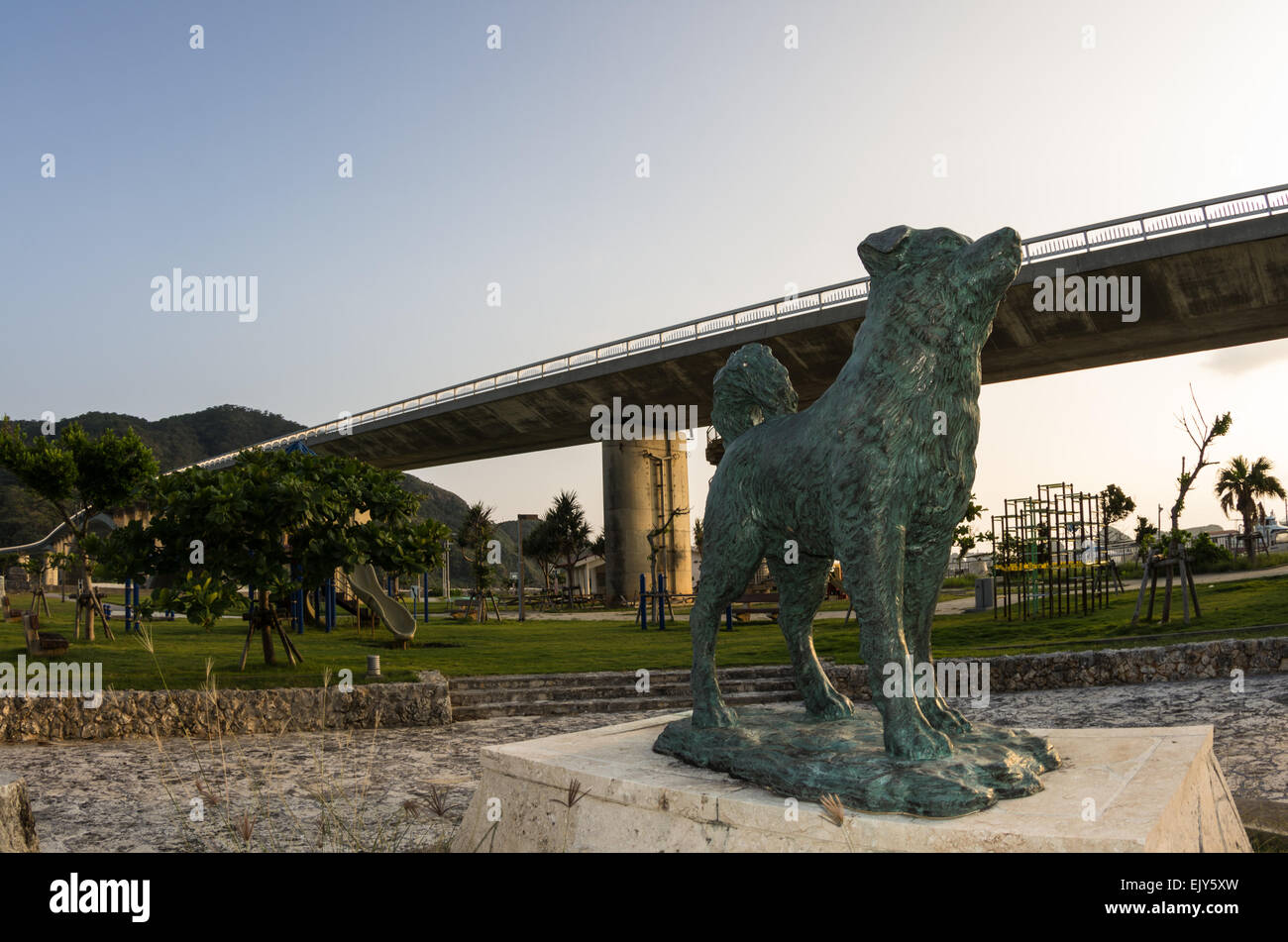 Shiro dog hi-res stock photography and images - Alamy