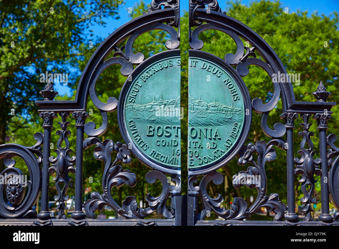Boston Common Arlington St gate in Massachusetts USA Stock Photo - Alamy
