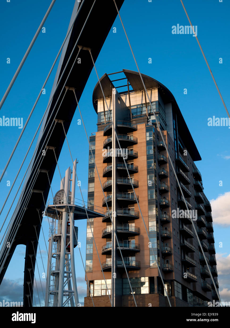 Imperial Point apartment block from the Millennium (Lowry) footbridge ...