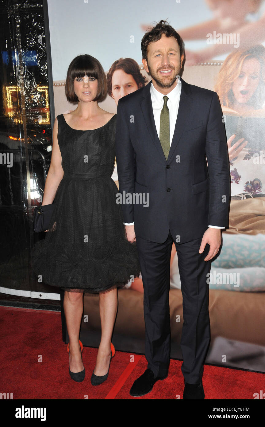 LOS ANGELES, CA - DECEMBER 12, 2012: Chris O'Dowd & wife Dawn Porter at ...