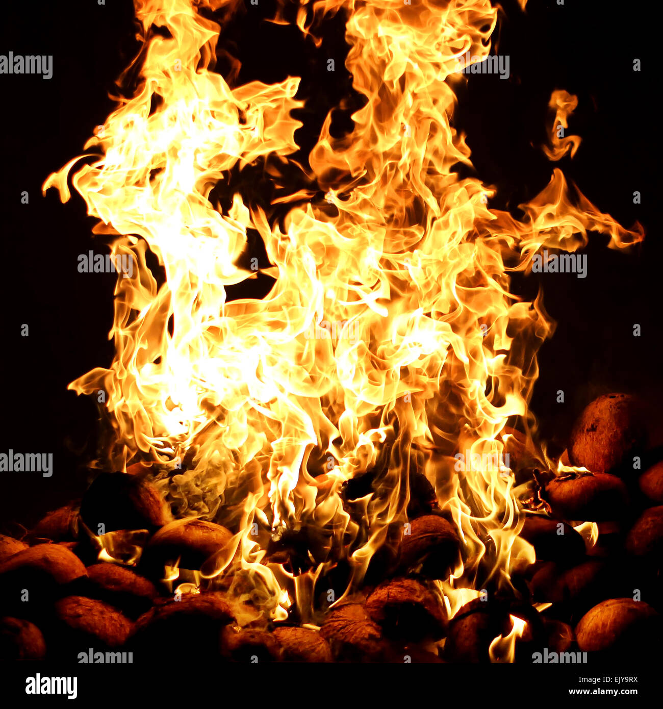 Fire flame texture or background Stock Photo - Alamy