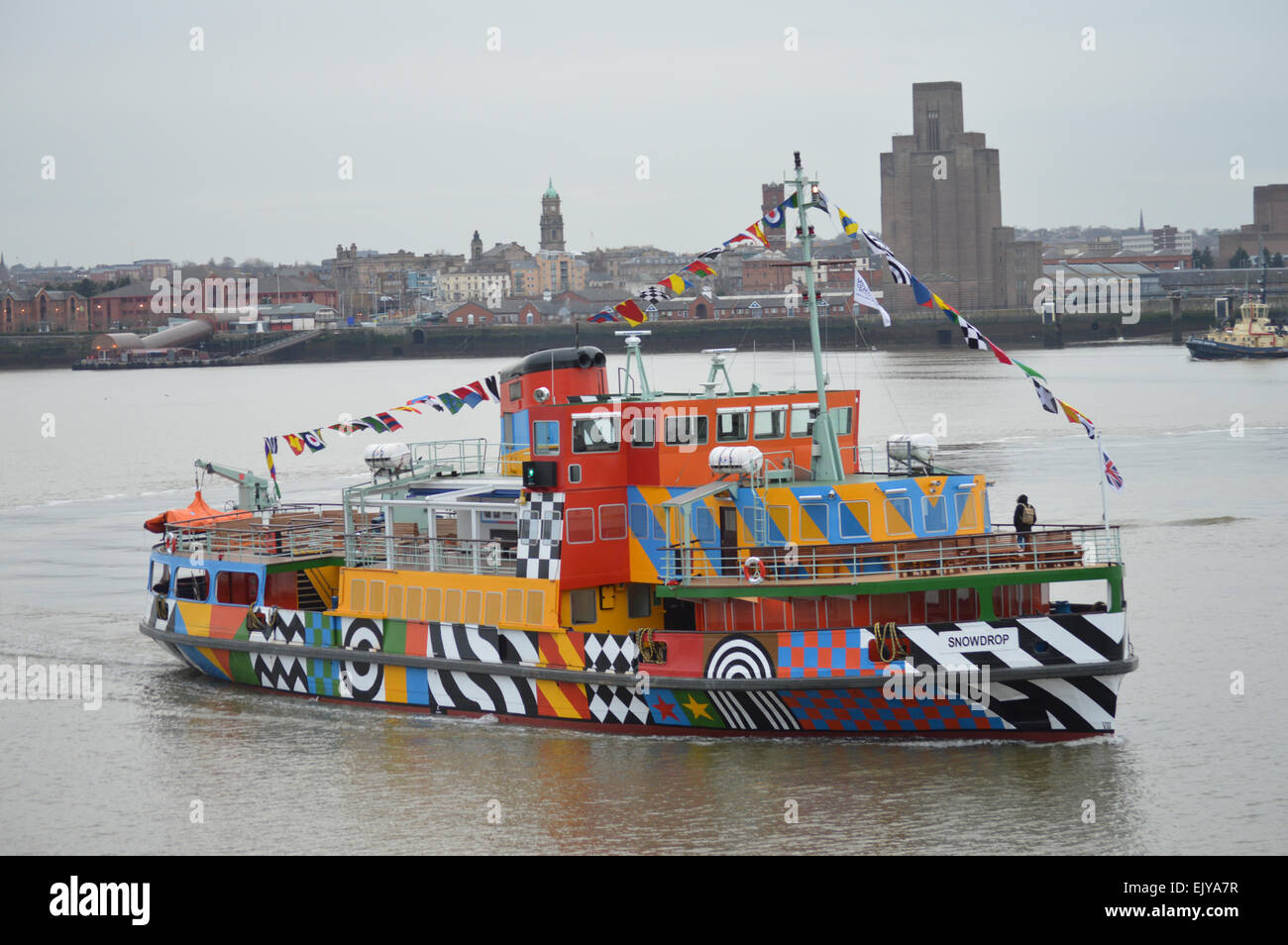 Dazzle ships hi-res stock photography and images - Alamy