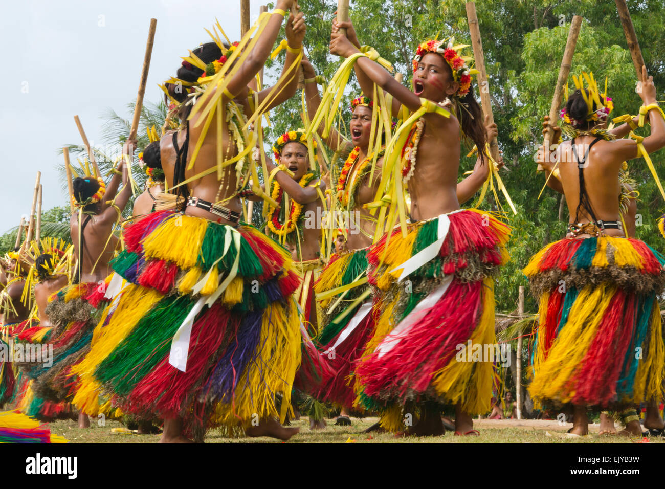 Yapese girls hi-res stock photography and images - Alamy