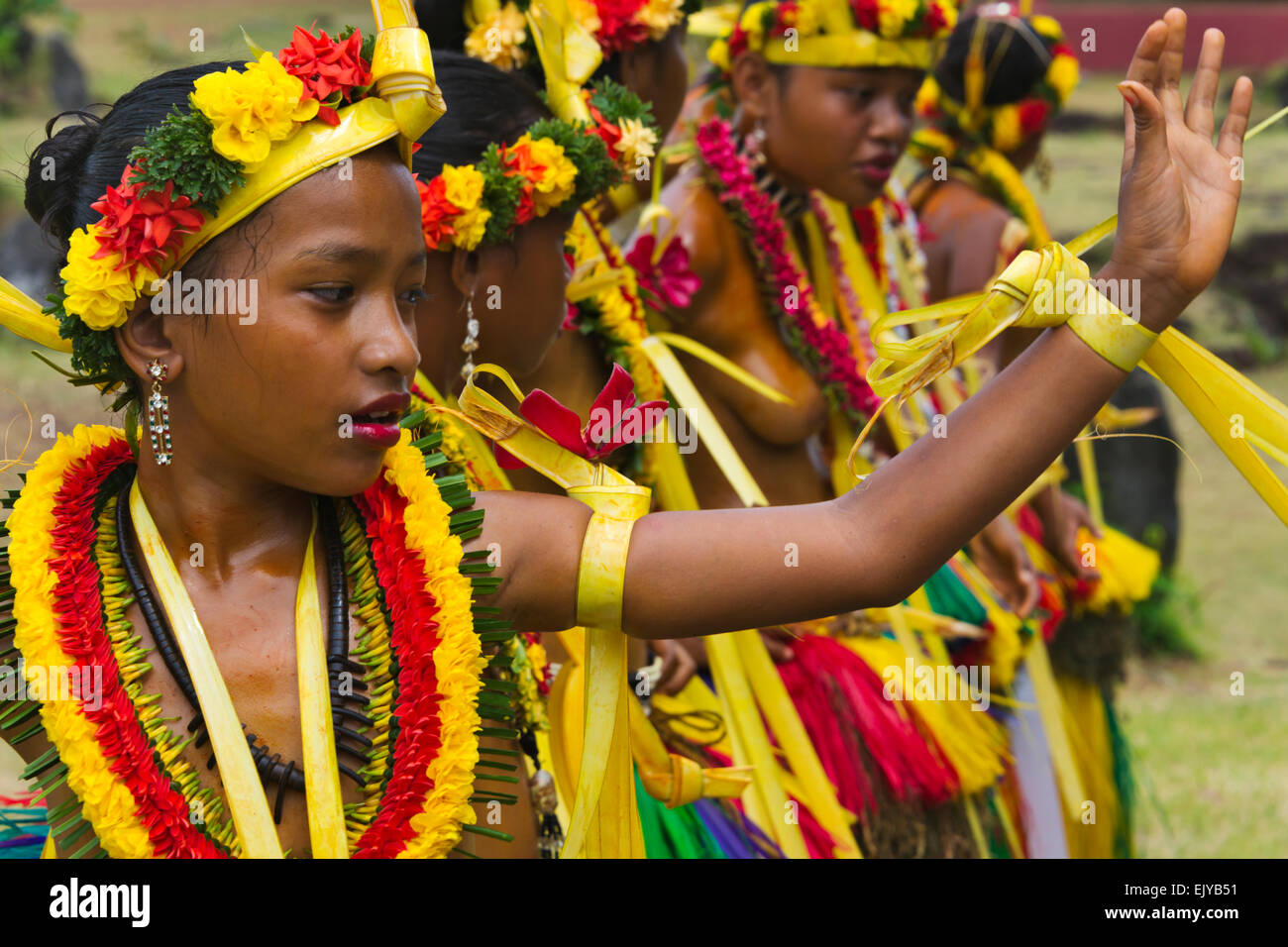 Yapese girls in traditional clothing dancing at Yap Day Festival, Yap ...